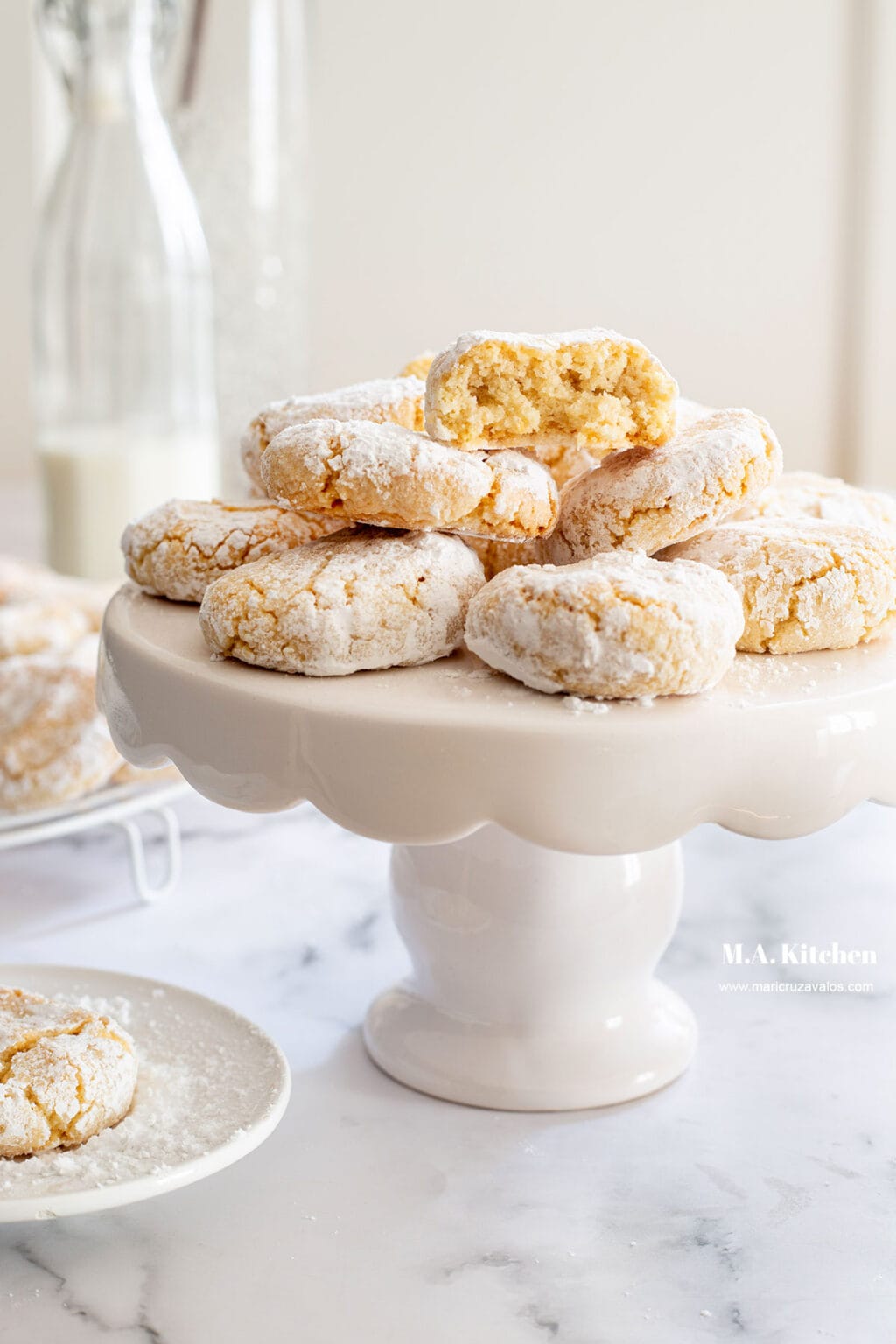 Soft Amaretti Cookies (amaretti morbidi)