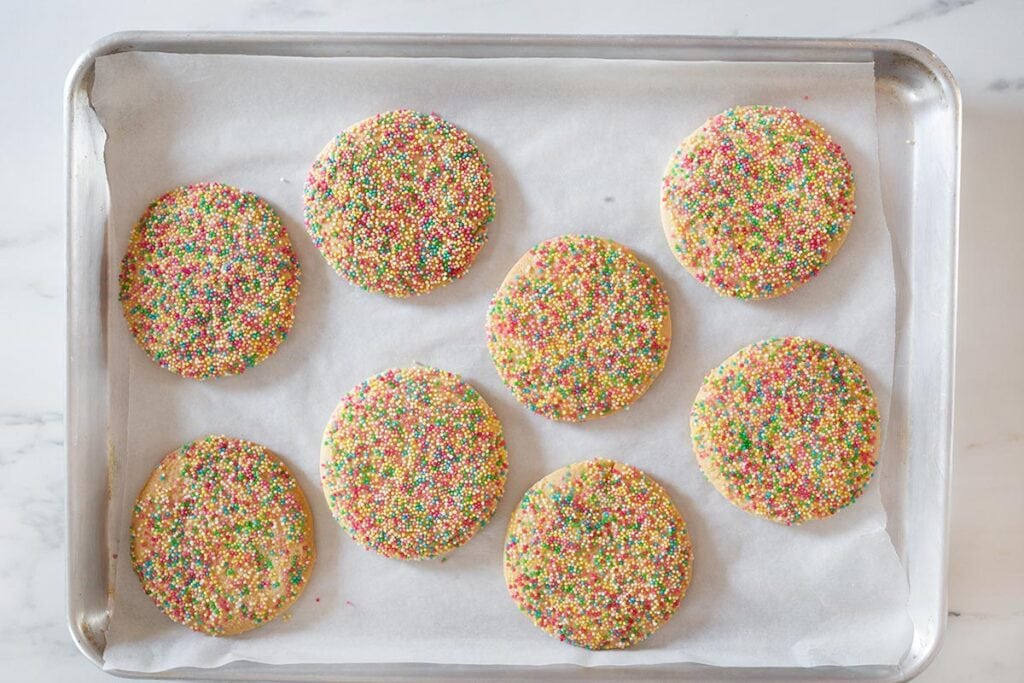 Mexican Sprinkle Cookies (galletas de grageas)