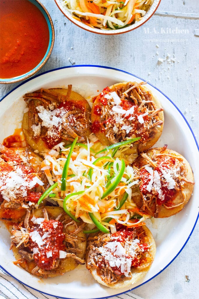 Garnachas: Mexican Popular Street Food