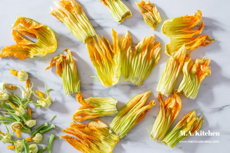 Quesadillas de Flor de Calabaza (squash blossom quesadilla) - Maricruz ...