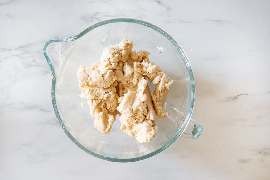 Pan de Polvo (Mexican Shortbread Cookies)