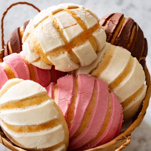 Mexican Sweet Breads (Pan Dulce)