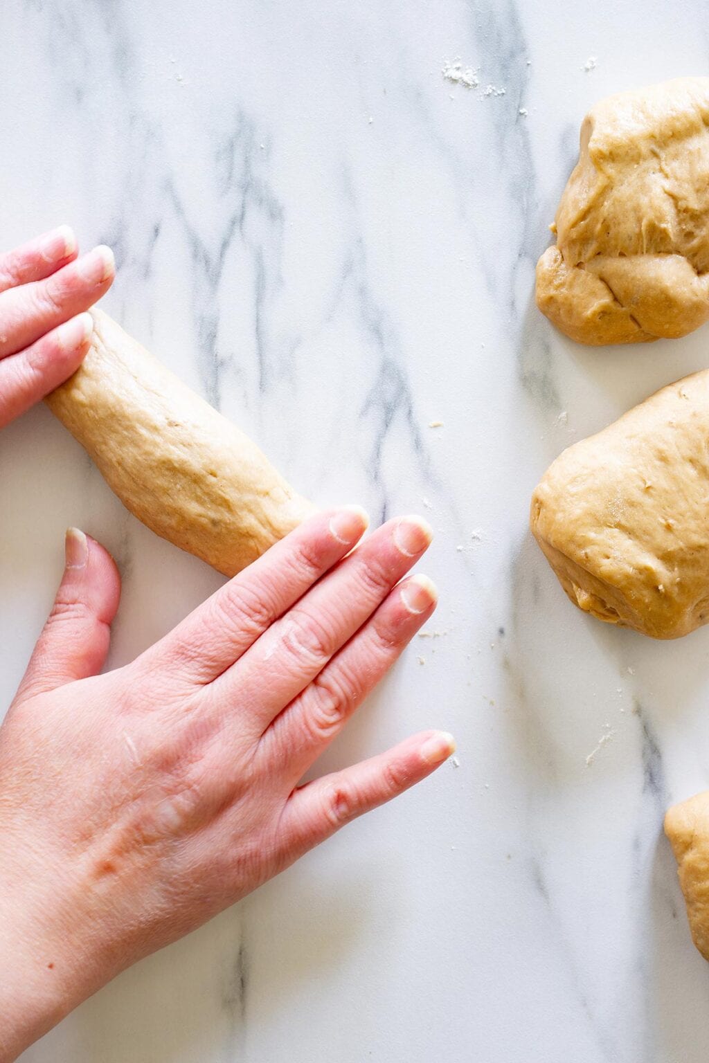 Cocoles de Anis (anise bread)
