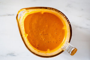 Encacahuatado (Chicken With Peanut Sauce)